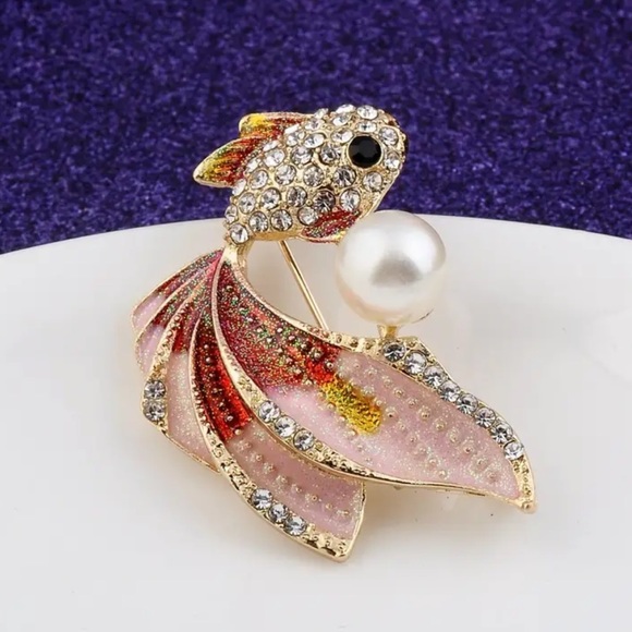 Jewelry | New Elegant Cute Fish Goldfish Large Pearl Brooch | Poshmark